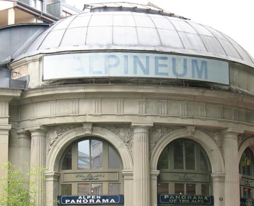 Alpineum, otra forma de ver los Alpes Suizos : Sobre Suiza